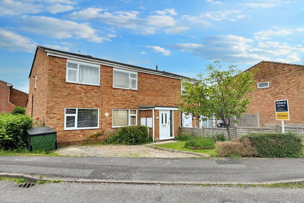 Conisborough, Toothill, West Swindon... 4 bed semi-detached house for ...