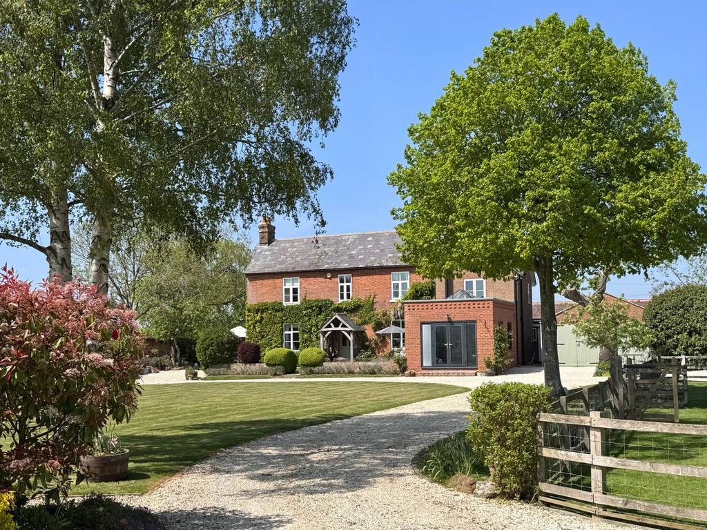 Woolstone, Oxfordshire, SN7 4 bed farm house for sale - £1,250,000