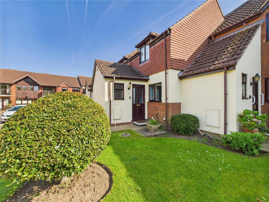 The Manor, Church Road, Churchdown... 2 bed terraced house for sale - £175,000