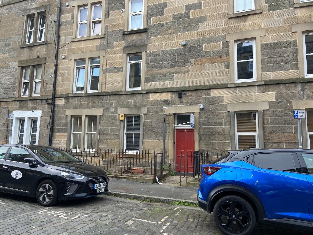 Springwell Place, Dalry, Edinburgh, EH11 1 bed flat - £995 pcm (£230 pw)