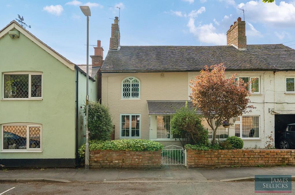 Main Street, Fleckney, Leicestershire 3 bed semi-detached house for ...