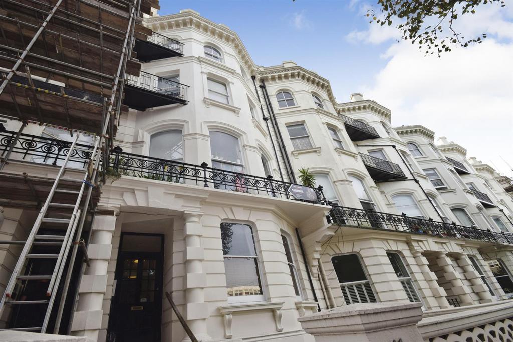 Denmark Terrace, Brighton, East Sussex Studio - £1,050 pcm (£242 pw)