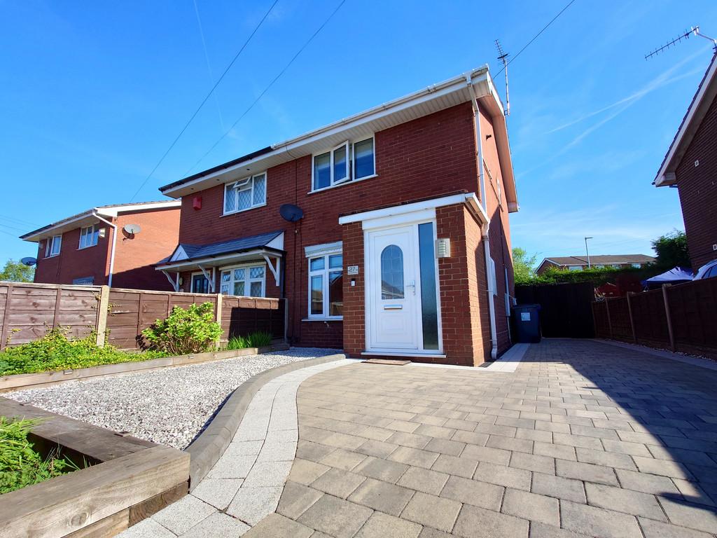 Amison Street, Meir Hay, Stoke-on-Trent 2 bed semi-detached house - £ ...
