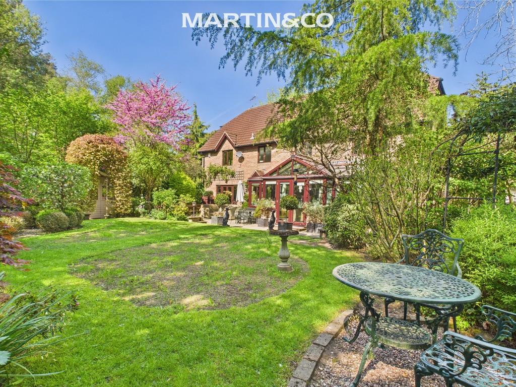 Ashdale Park, Finchampstead 4 bed detached house for sale - £1,200,000