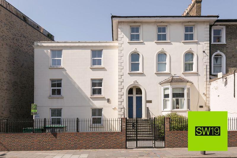 Merton Road, London SW19 2 bed apartment for sale - £475,000