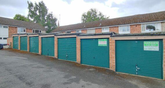Horsewell, Southam CV47 Garage to rent - £104 pcm (£24 pw)
