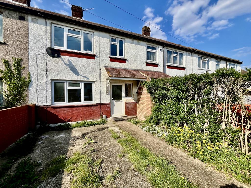 Kingsbridge Road, Southall, UB2 3 bed terraced house for sale - £540,000