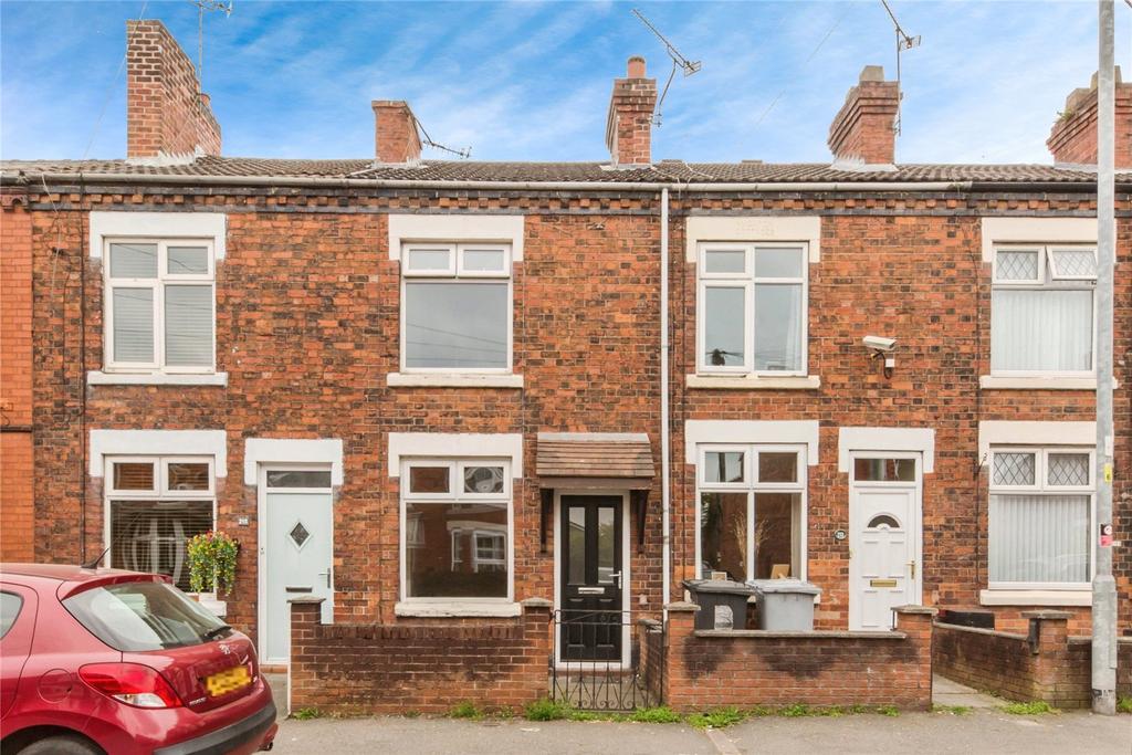 Broad Street, Crewe, Cheshire, CW1 2 bed terraced house - £100,000