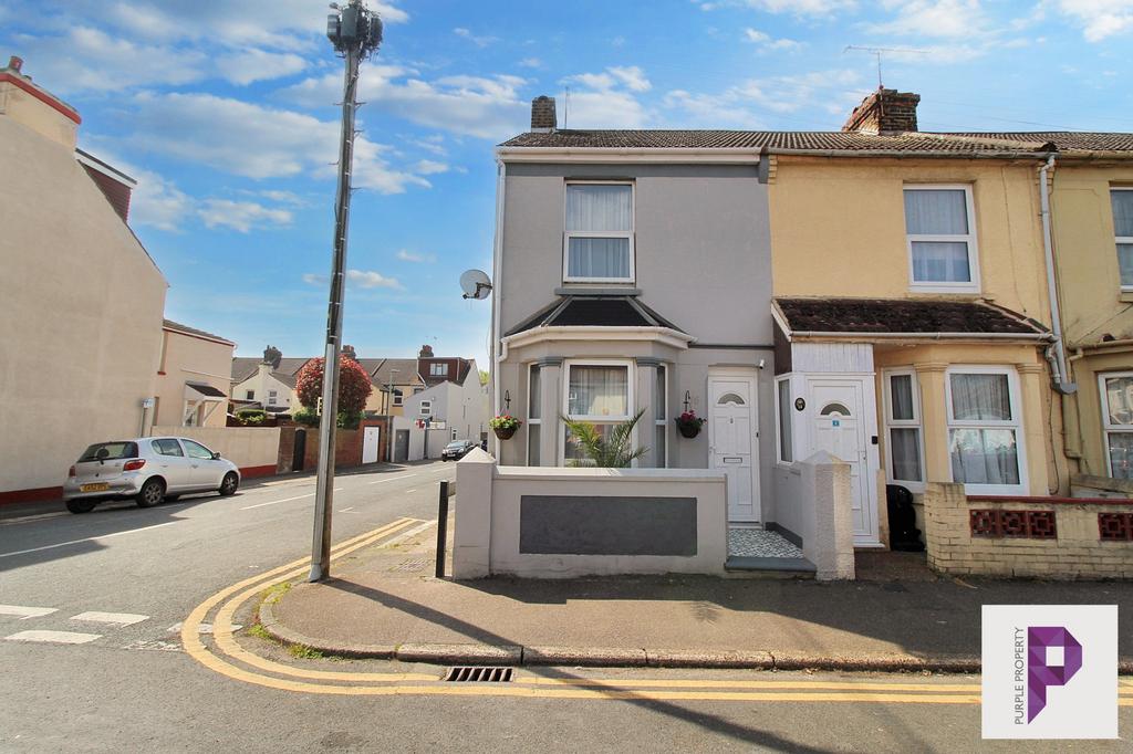 Selbourne Road, Gillingham, ME7 3 bed semi-detached house for sale - £ ...