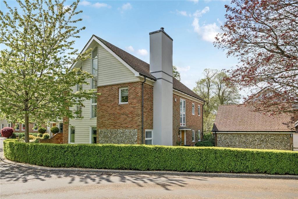 Halstead Place, Halstead, Sevenoaks... 4 bed detached house to rent - £ ...