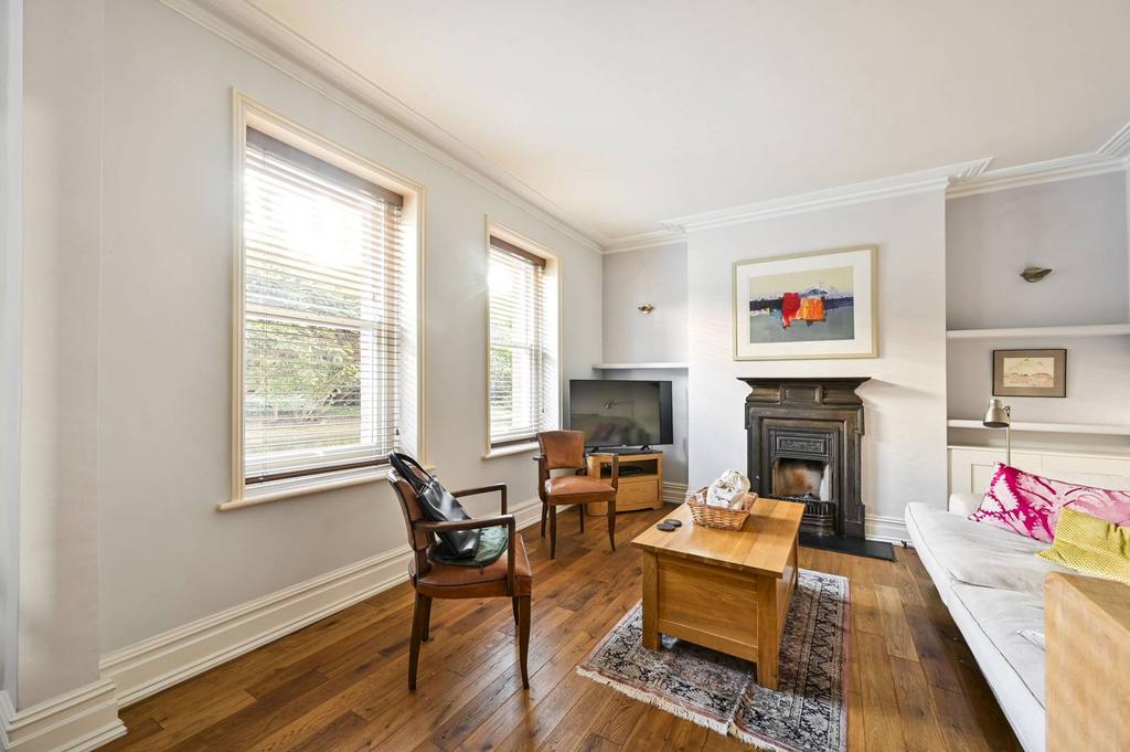 Elgin Avenue, Maida Vale, London, W9 2 bed flat for sale - £1,000,000