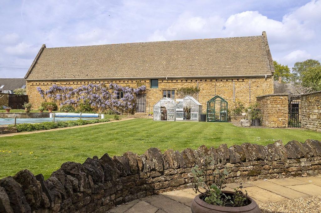 Horley, Banbury, Oxfordshire, OX15 6 bed detached house for sale - £ ...
