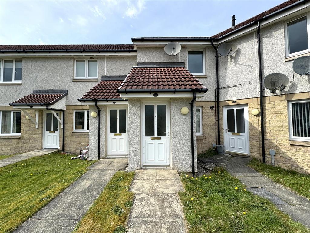 4 Pinewood Court, Inverness 2 bed flat - £152,000