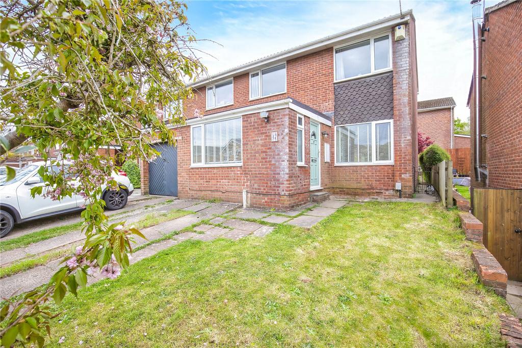 Forsythia Drive, Cyncoed, Cardiff, CF23 3 bed semi-detached house - £ ...