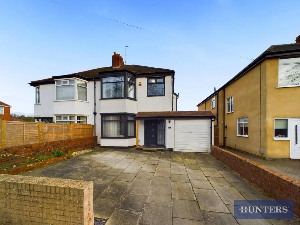 Cardigan Road, Bridlington 3 bed semi-detached house for sale - £290,000