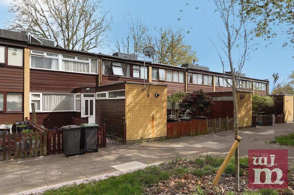 Partridge Way, Bowes Park, N22 3 bed house - £2,250 pcm (£519 pw)