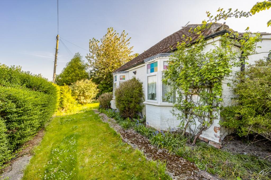 Church Green Road, Fishtoft, Boston... 2 bed detached bungalow - £105,000