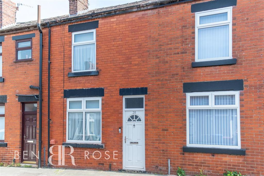 Temperance Street, Chorley 2 bed terraced house for sale - £119,995