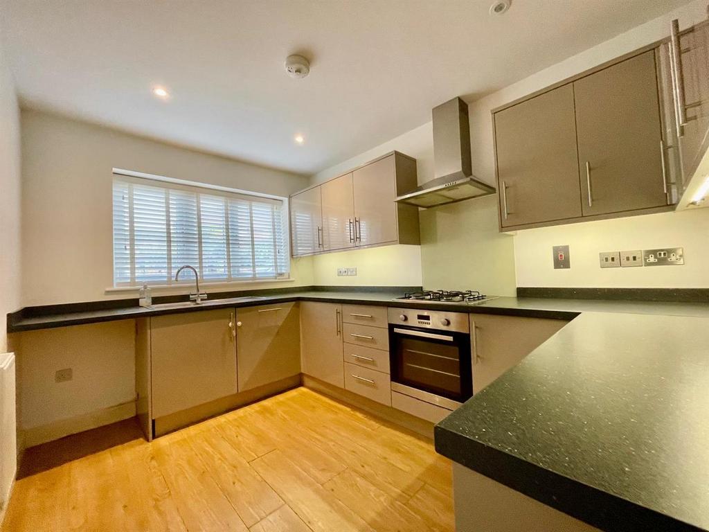 Trigon Road, Poole 3 bed semi-detached house for sale - £325,000