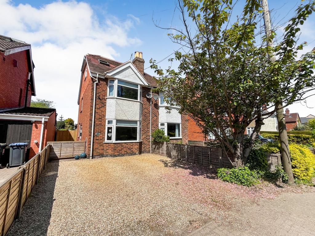 Rugby Road, Dunchurch, Rugby, CV22 4 bed semi-detached house for sale ...