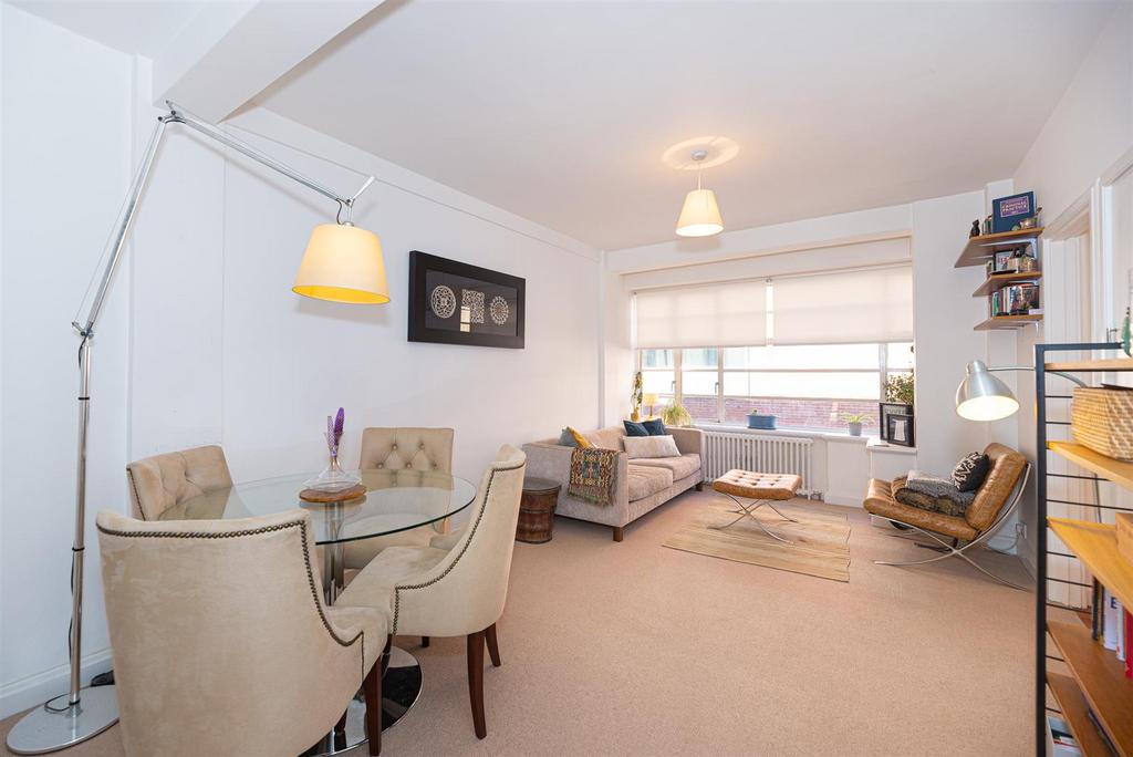 Petty France, London SW1H 1 bed flat for sale - £525,000