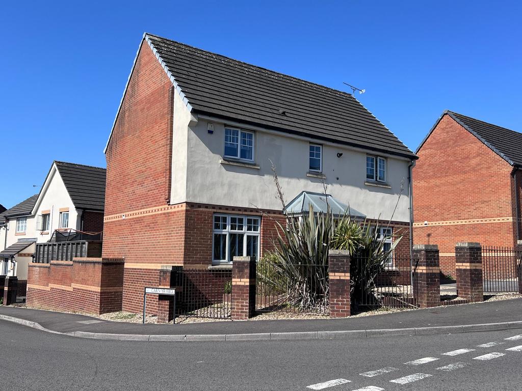 Barry, CF63 4 bed detached house - £425,000