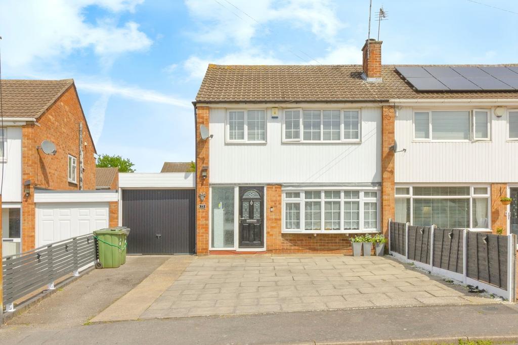 Grass Acres, Leicester LE3 3 bed semi-detached house - £275,000