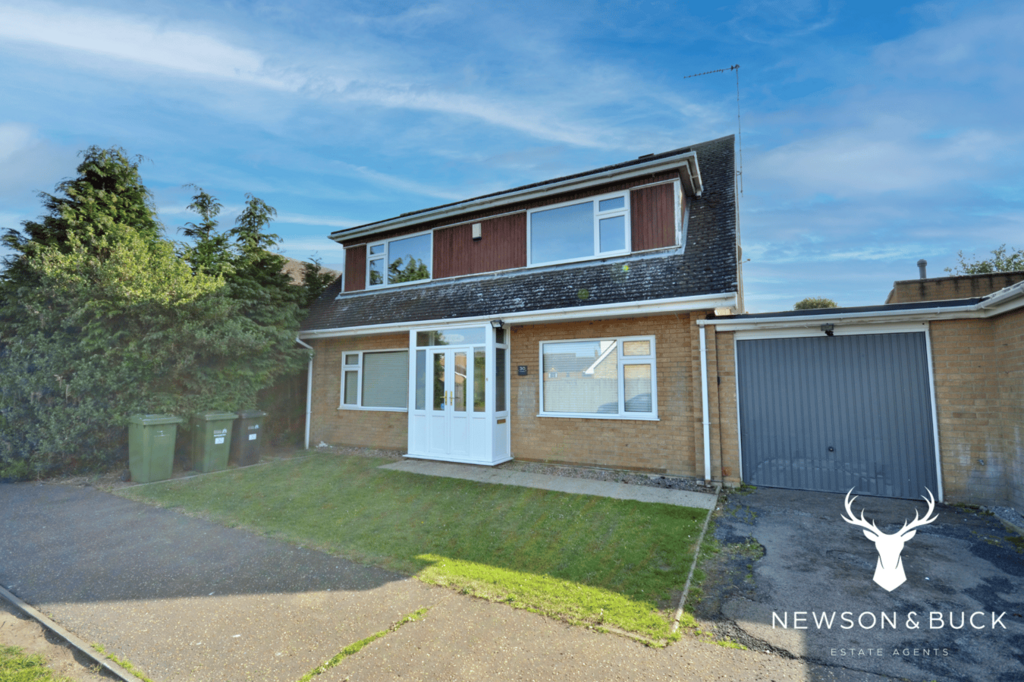 Walnut Avenue North, West Winch PE33 3 bed link detached house for sale ...