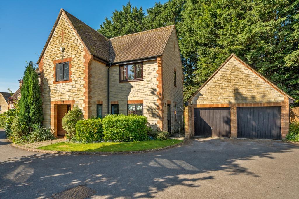 Marcham, Oxfordshire, OX13 4 bed detached house for sale - £675,000