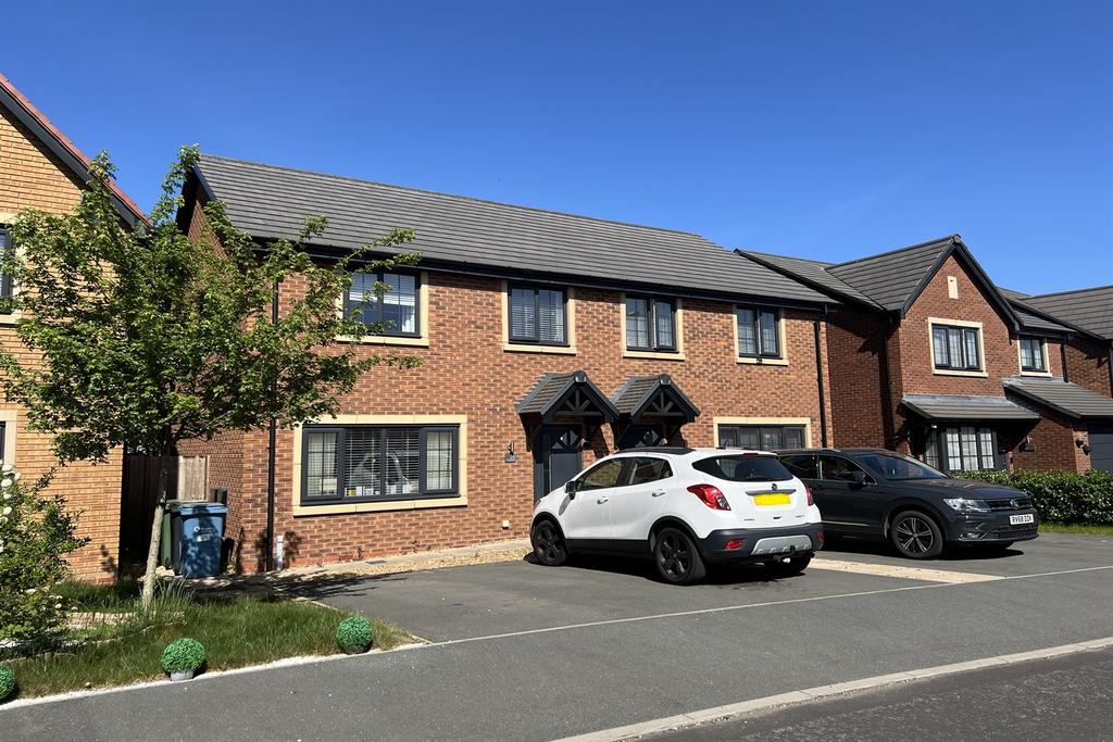 Westbrook, Warrington WA5 3 bed house - £315,000