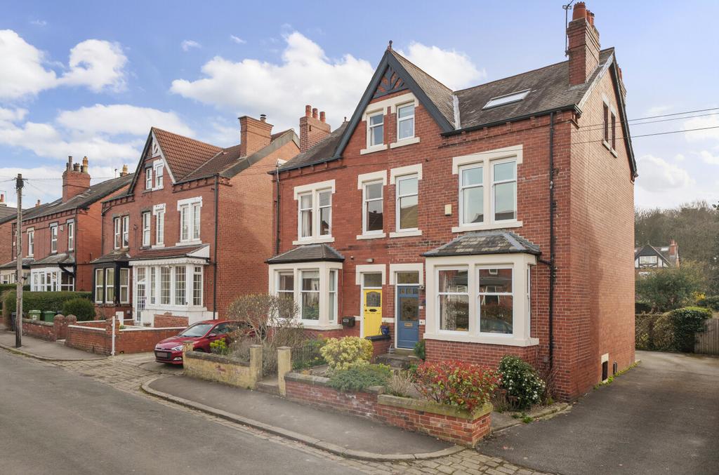 Gledhow Wood Avenue, Roundhay, Leeds... 4 bed semi-detached house for ...