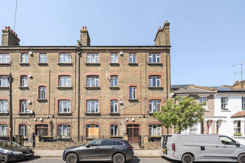 Yeldham Road, Hammersmith, London, W6 Studio - £275,000