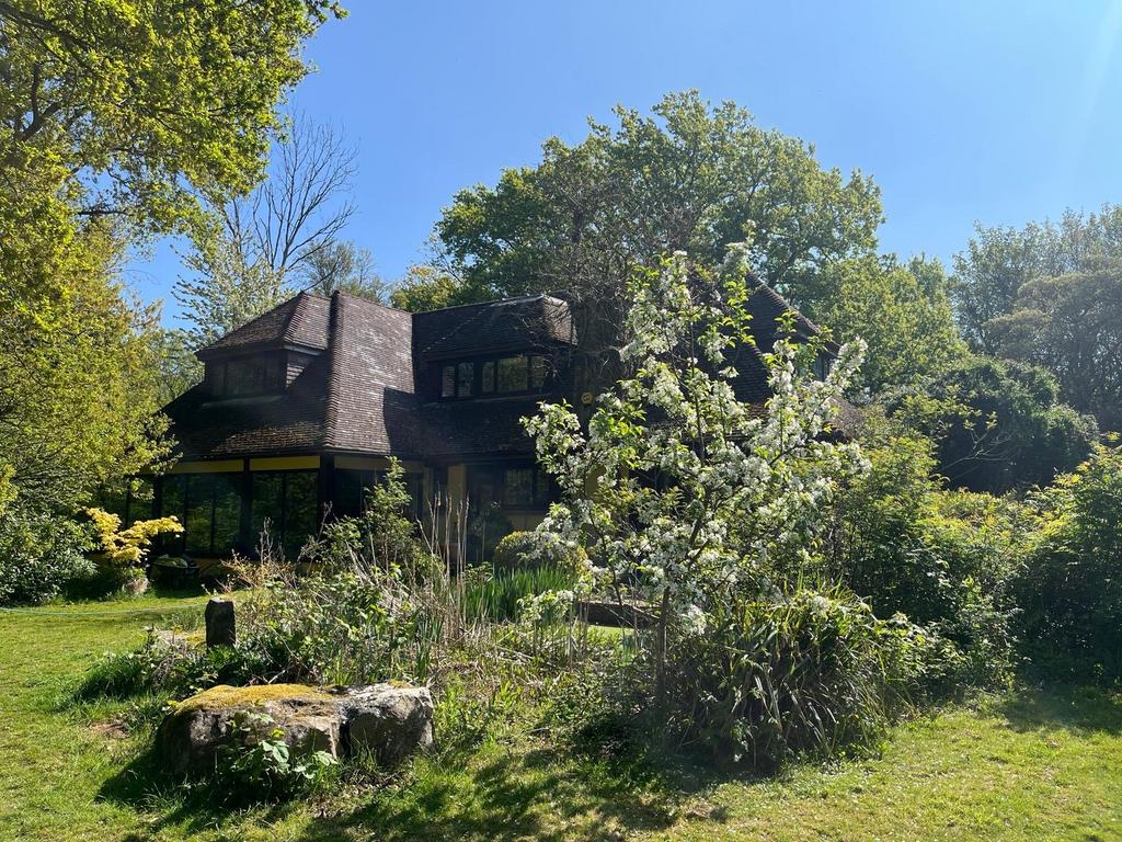 Newnham Lane, Newnham, Kent 4 bed detached house for sale - £925,000