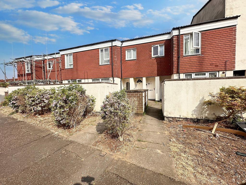 St. Helen Close, Uxbridge, UB8 1 bed apartment - £1,350 pcm (£312 pw)