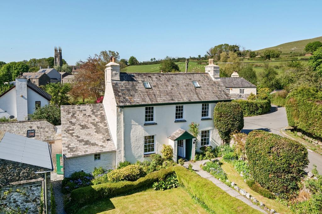 Peter Tavy, Tavistock, Devon, PL19 5 bed detached house for sale - £775,000