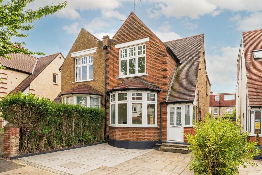 Selby Road, London W5 3 bed semi-detached house - £3,397 pcm (£784 pw)