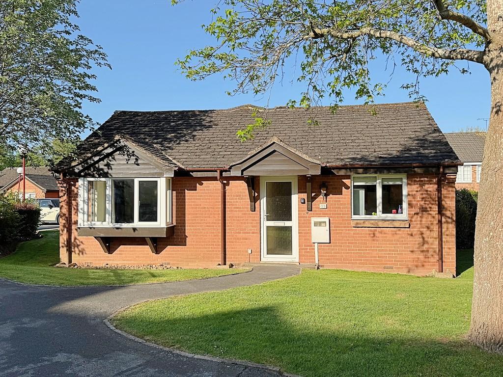 Ashdene Gardens, Kenilworth 2 bed semi-detached bungalow for sale - £ ...
