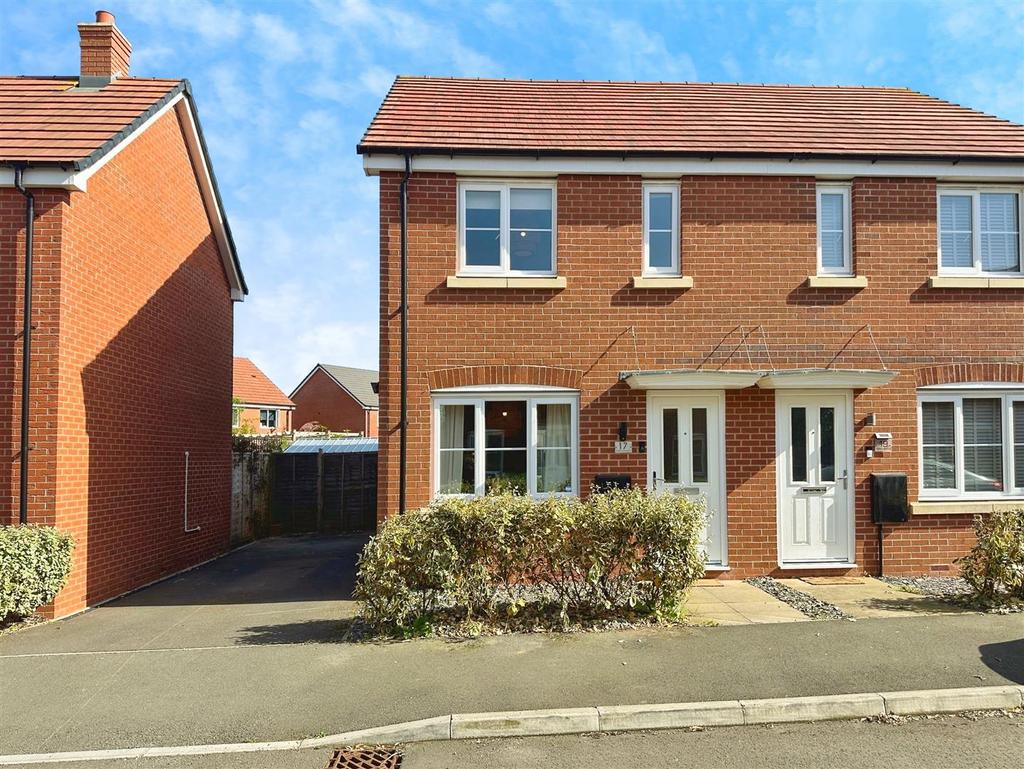 Delany Avenue, Wellesbourne, Warwick 2 bed semi-detached house for sale ...
