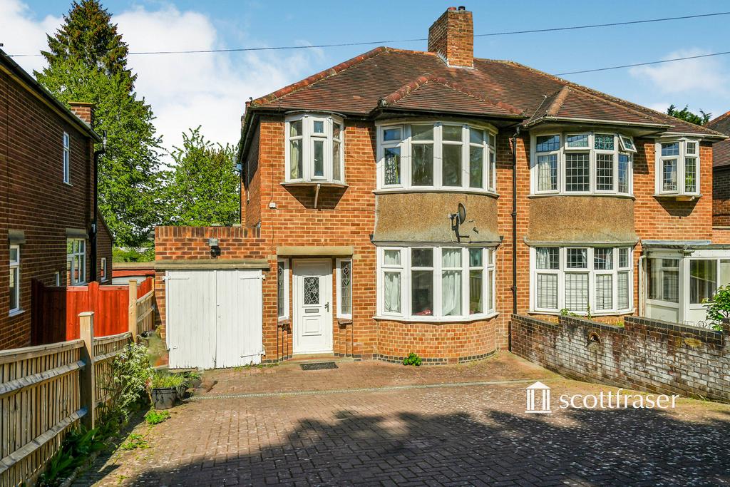 Southern by-Pass Road, OX2 4 bed semi-detached house - £2,150 pcm (£496 pw)