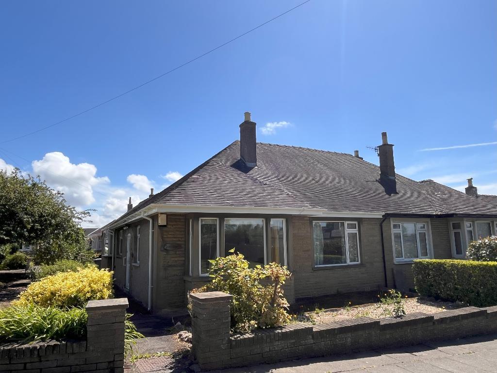 Torrisholme, Morecambe LA4 3 bed semi-detached bungalow for sale - £220,000