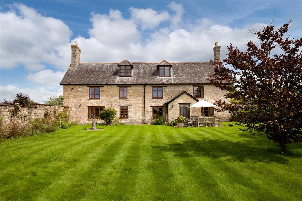 Moorside, Dorset DT10 5 bed equestrian property - £1,275,000