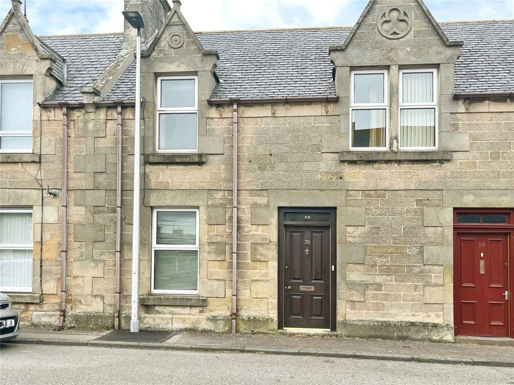 St. Peters Terrace, Moray AB56 2 bed terraced house to rent - £695 pcm ...