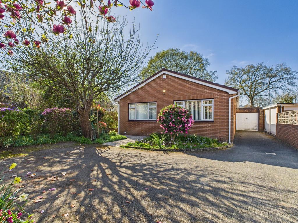 Newtown Road, Penperlleni, NP4 2 bed property for sale - £350,000