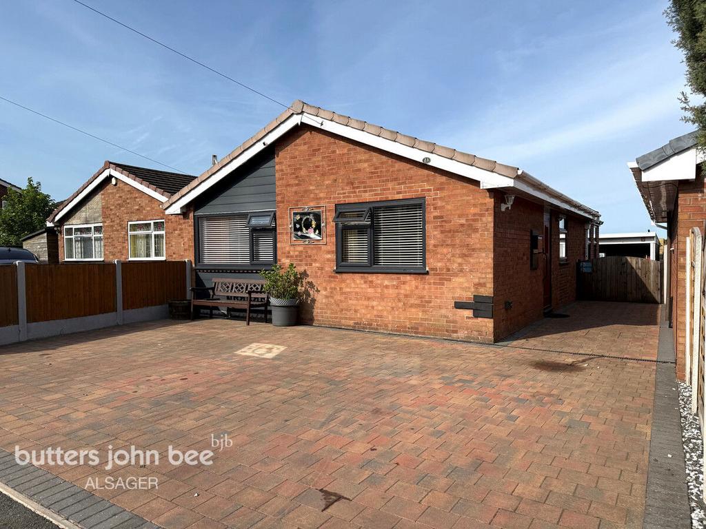 Georges Way, Bignall End 3 bed detached bungalow for sale - £300,000