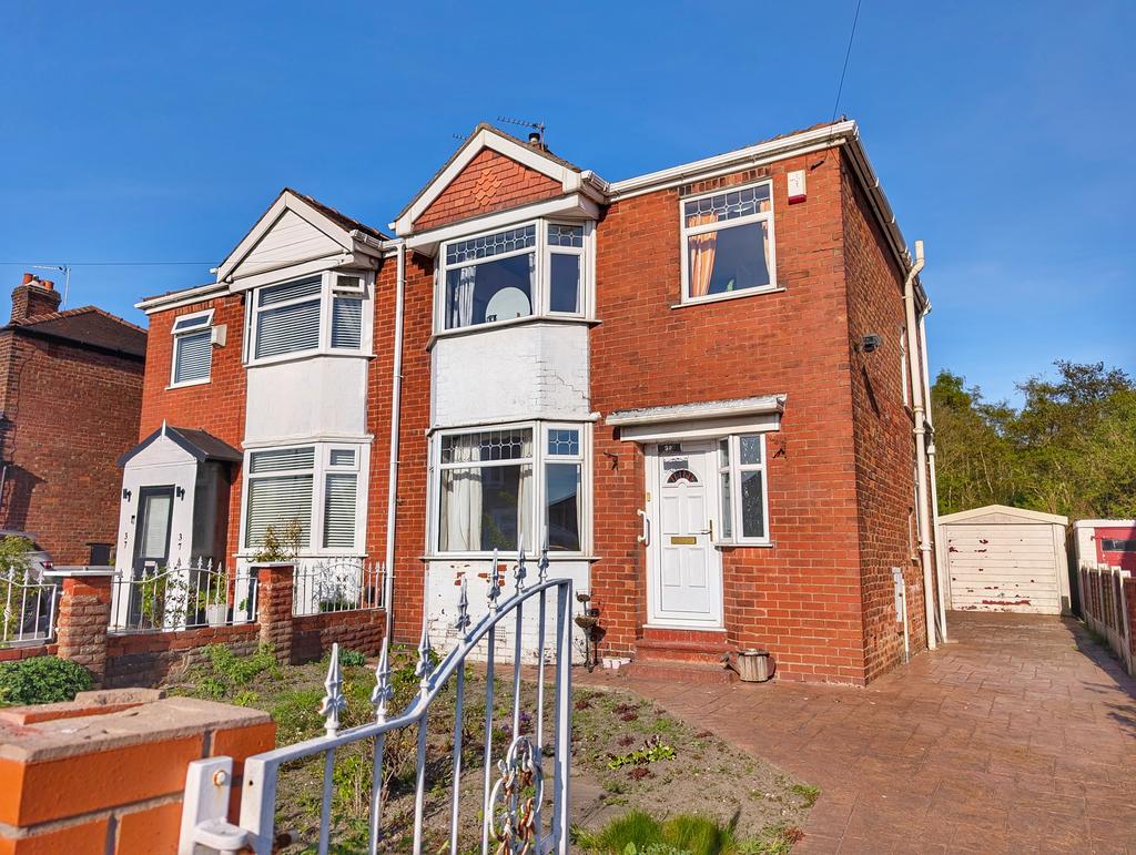 Ringwood Avenue, Longsight 3 bed semi-detached house for sale - £250,000