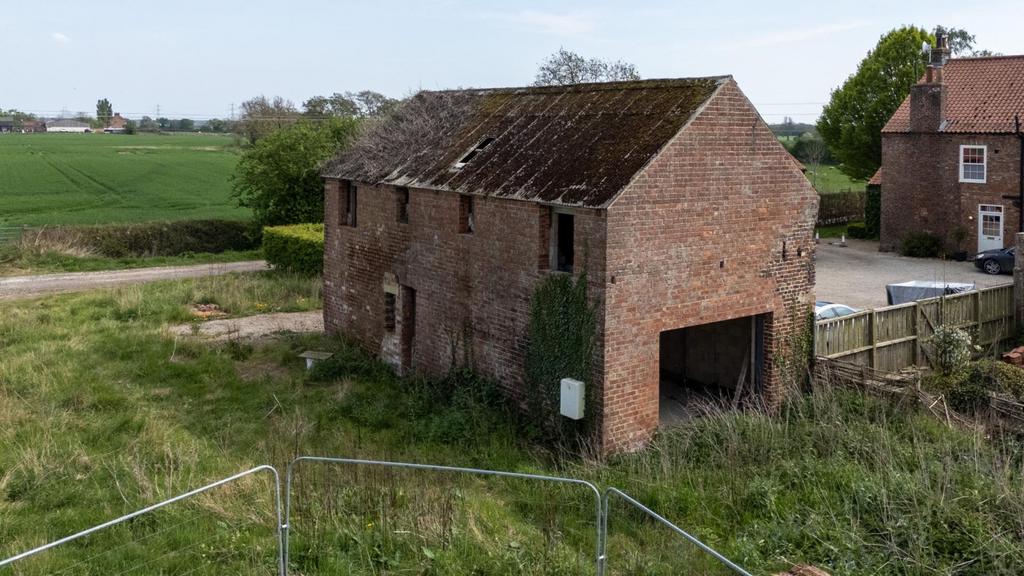 Sheriff Hutton, York Residential development for sale - £295,000