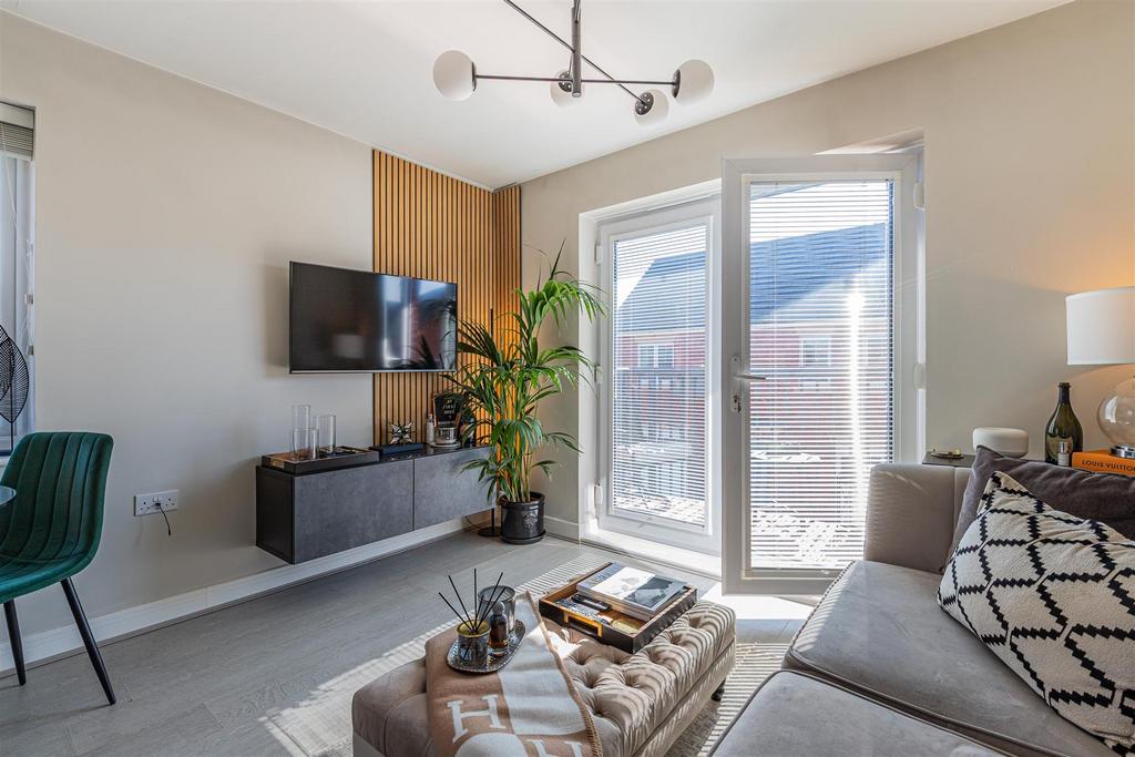 Rhodri Morgan Way, Cardiff CF11 1 bed apartment - £995 pcm (£230 pw)