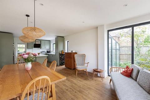 Houses for sale in Tankerton | OnTheMarket