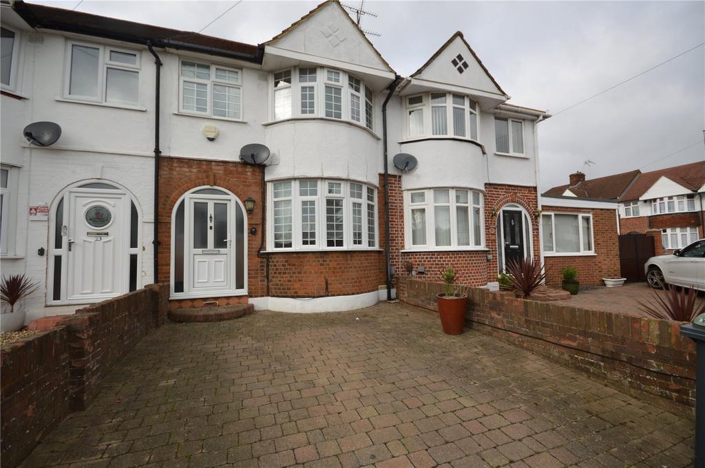 Willow Way, Luton, Bedfordshire, LU3 3 bed terraced house - £300,000