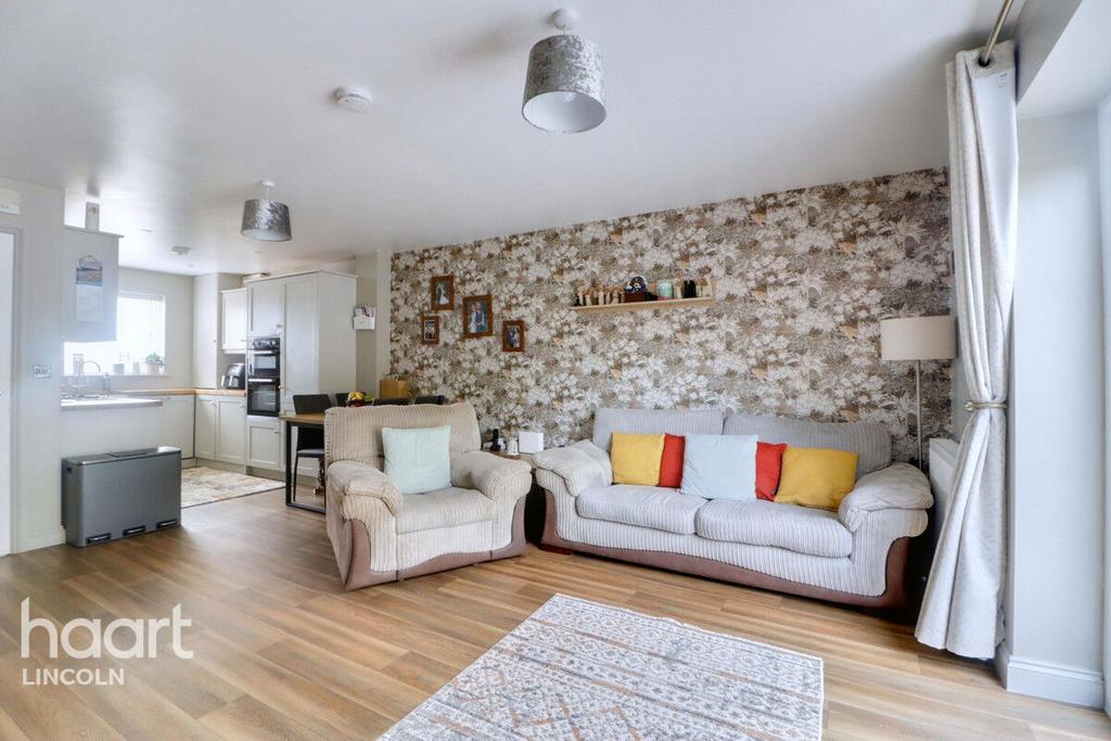 Wesley Road, Cherry Willingham 4 bed semi-detached house for sale - £ ...